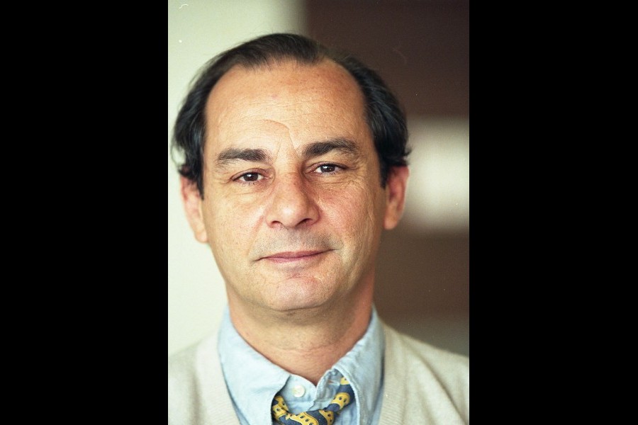 History : 1990 decade